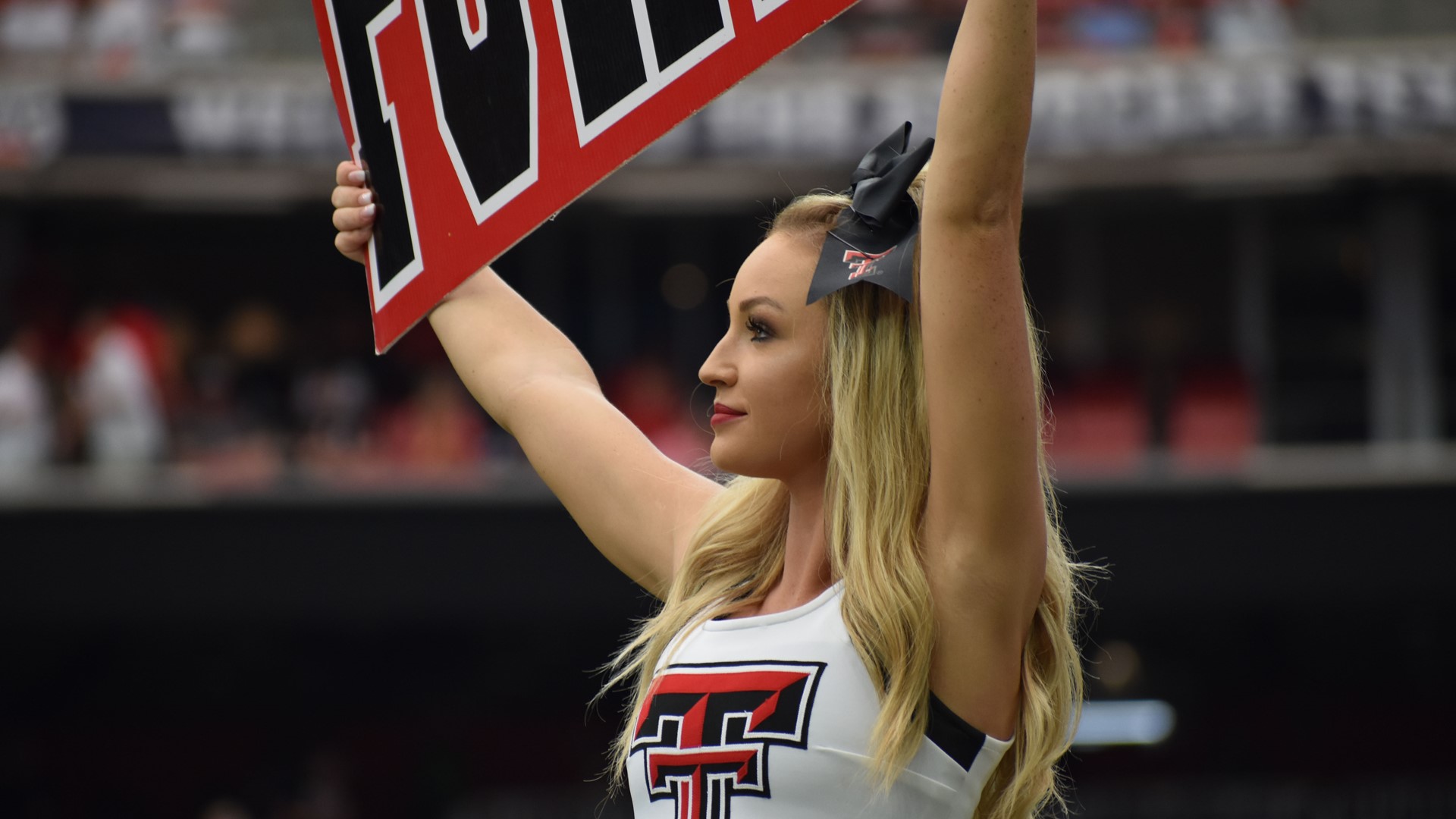 Photos: Texas Tech Cheerleaders, Pom Squad, Band at 2018 Advocare Texas ...