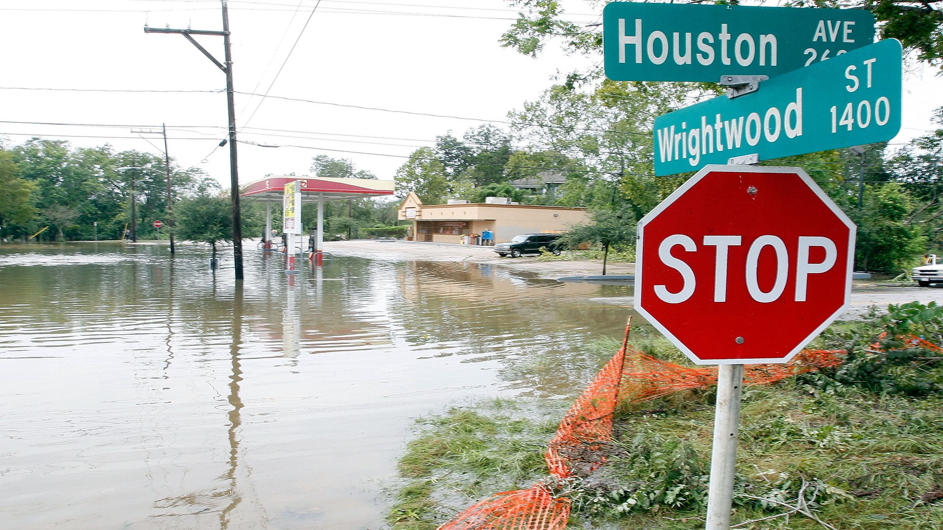Photos: A look back at the damage caused by Hurricane Ike | khou.com