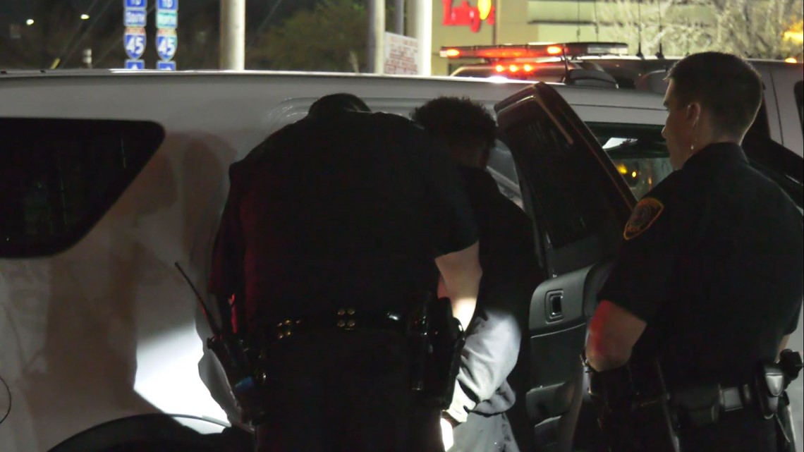 Police use spike strip to stop lengthy pursuit around Beltway 8 | khou.com