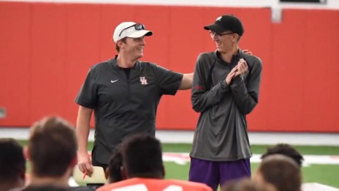 UH football team makes Cypress teen's wish come true | khou.com