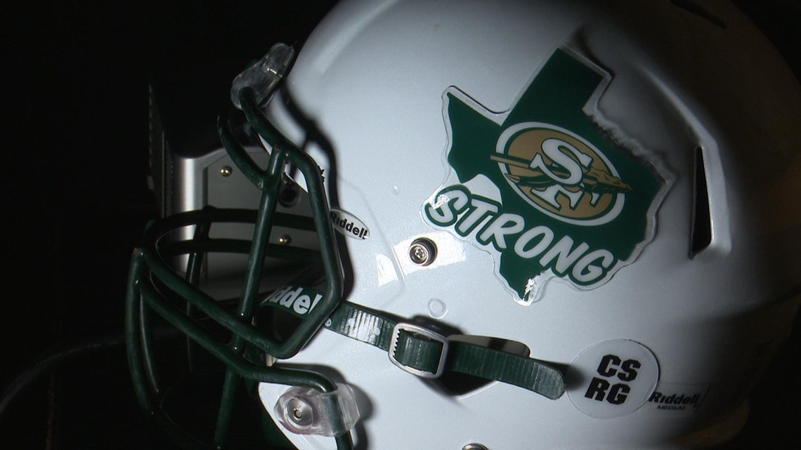 WATCH: 'KHOU 11 Sports Exclusive: Santa Fe Strong' | khou.com