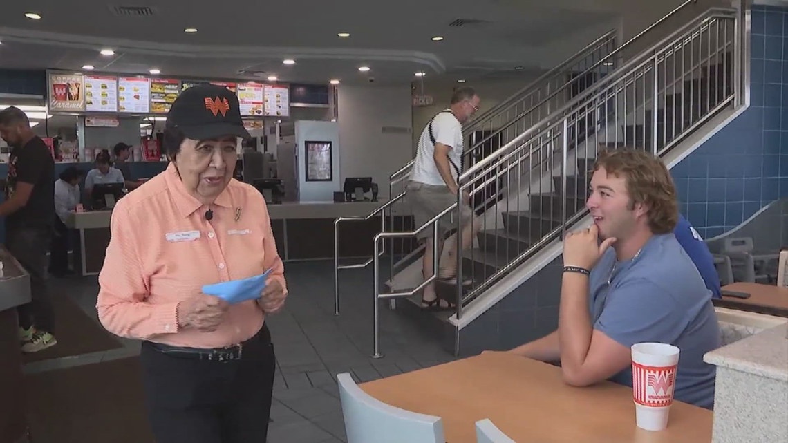 89-years-young Whataburger employee warming customers' hearts | khou.com
