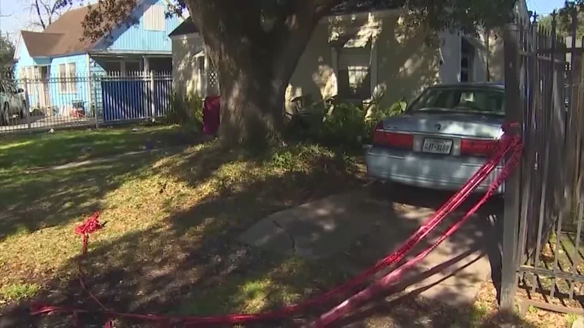 Former HPD officer arrested for Harding Street raid to remain in ...