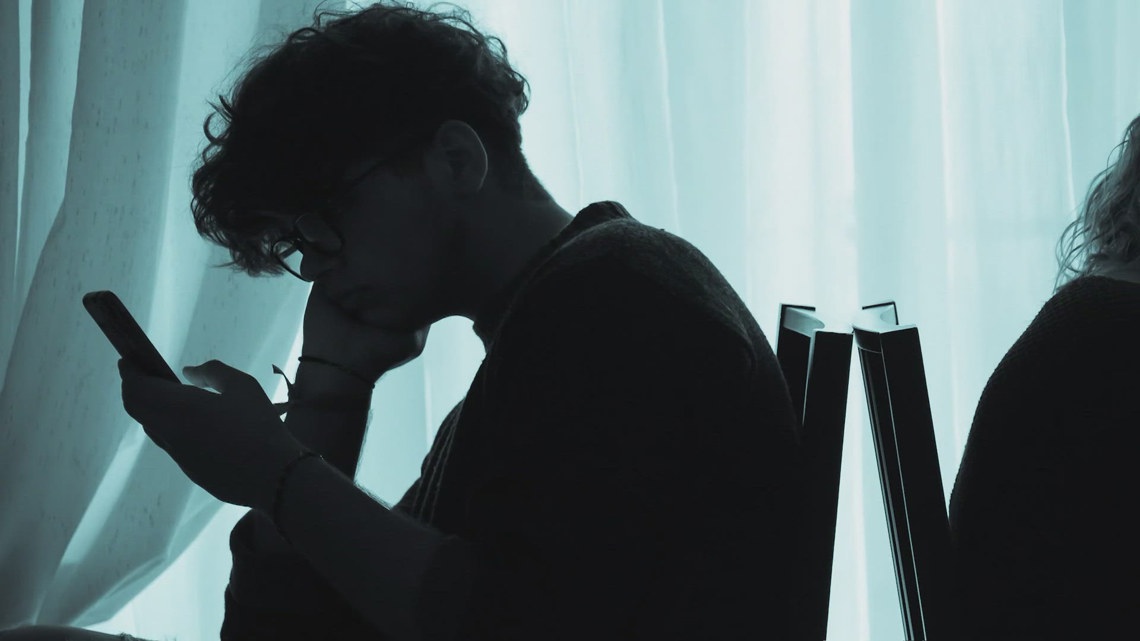 'I'm bored!' Child psychologist offers parents strategies to combat ...