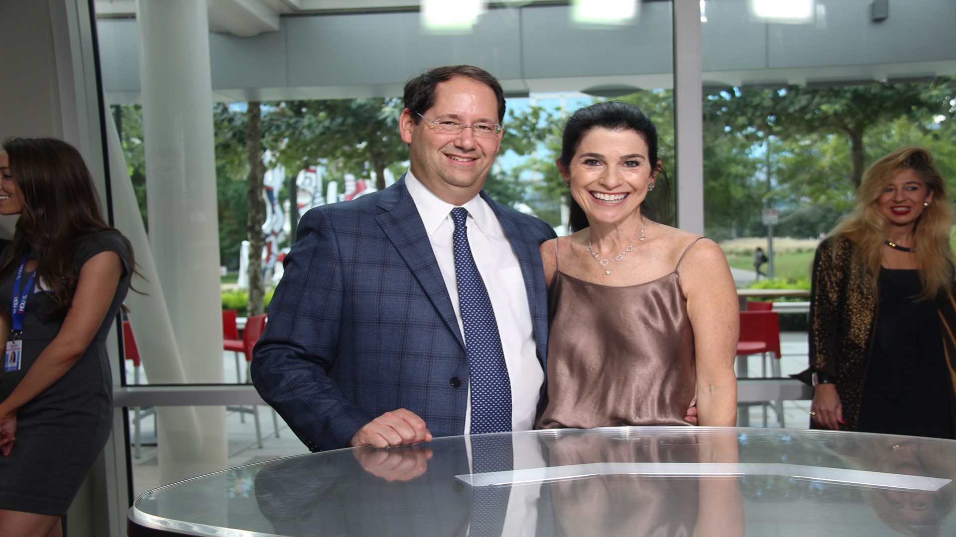 Photos: A look inside the new KHOU Avenida Studio | khou.com