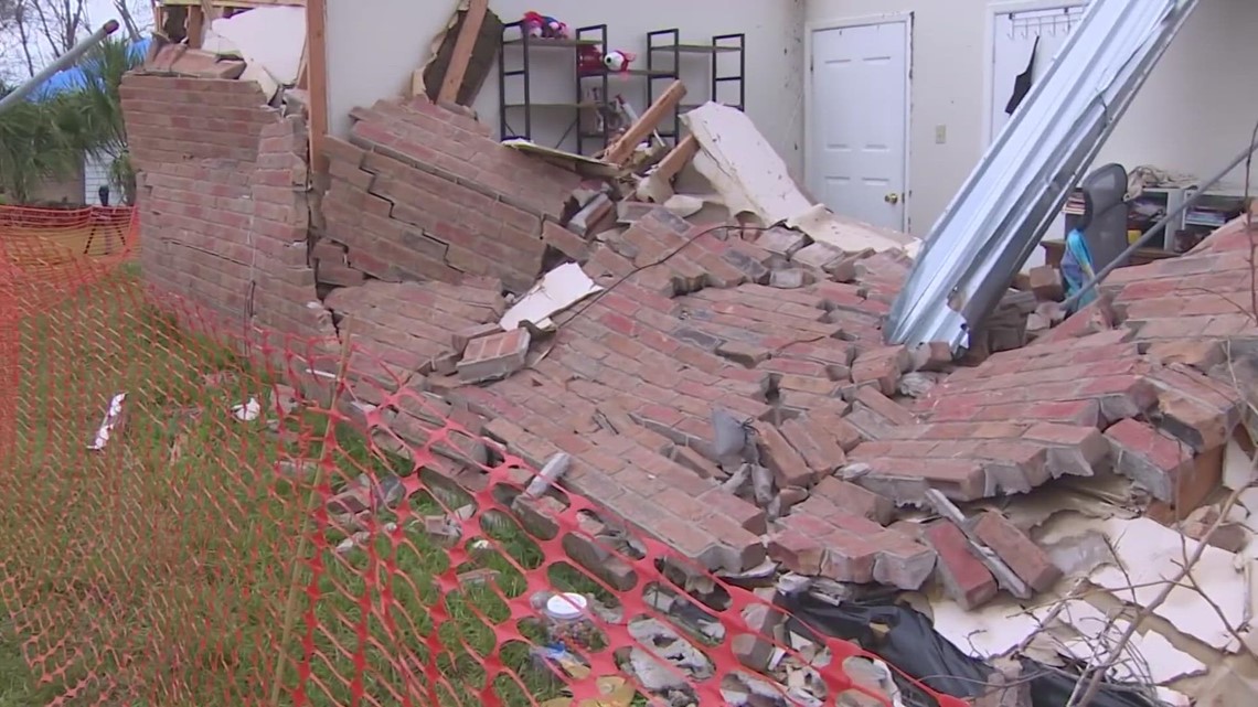 Houston-area families recovering after tornadoes destroy house | khou.com