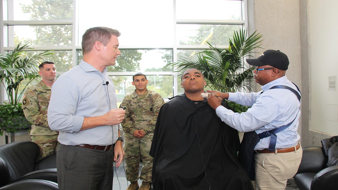 Photos: Army recruit Devonte Smith cuts dreads after five years | khou.com