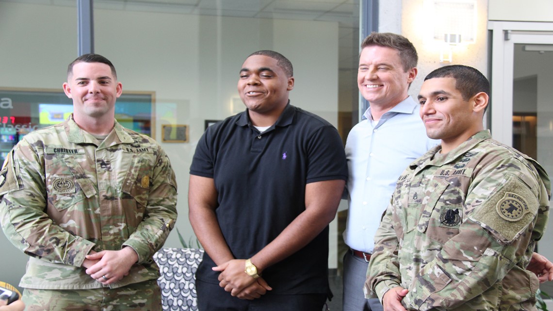 Photos: Army recruit Devonte Smith cuts dreads after five years | khou.com