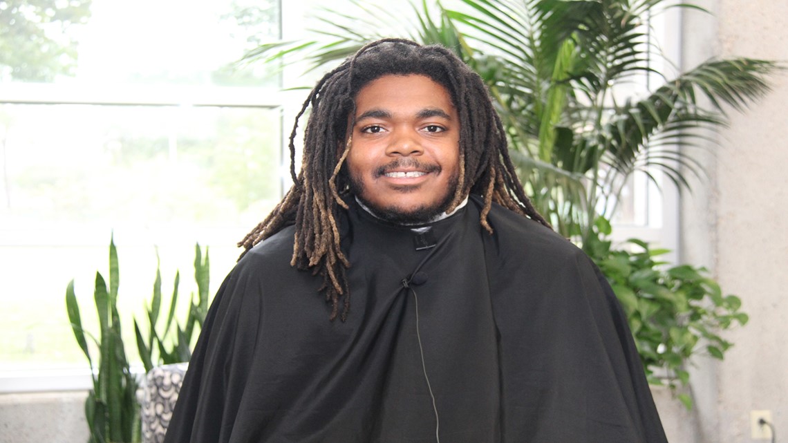 WATCH: Army recruit parts with dreads, shaves head live on Facebook ...