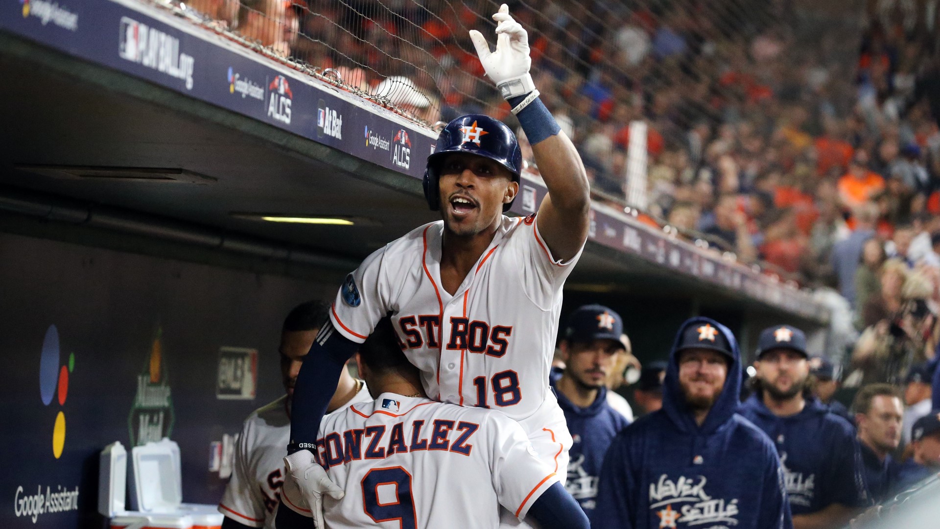 Astros fan near controversial incident says umpire blew HR call | khou.com