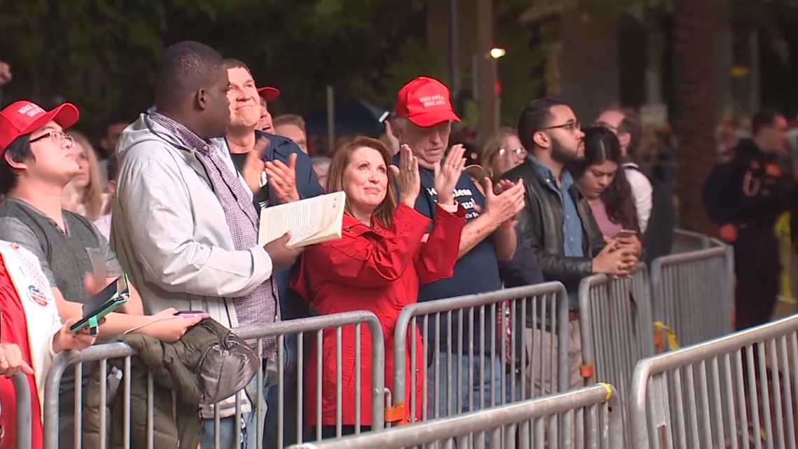Overflow crowd watches Pres. Trump's MAGA rally outside of Toyota ...