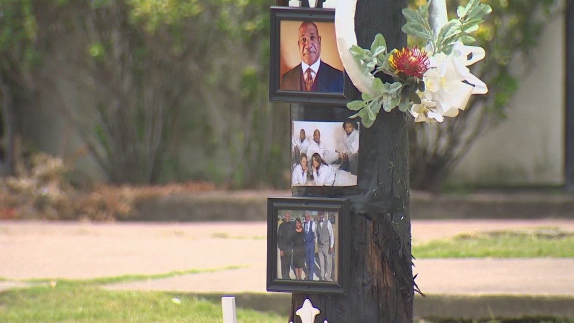 Sylvester Turner funeral streaming live and updates | khou.com