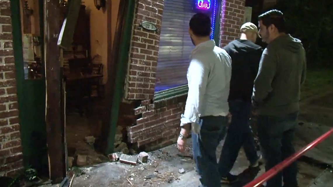 Woman crashes car into bar full of people on Washington Avenue | khou.com