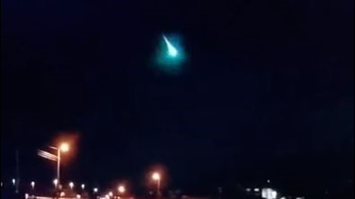 Watch: Fireball lights up the sky over Texas | khou.com