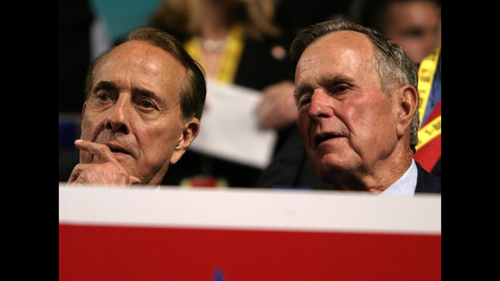 PHOTOS: Bob Dole pays respects to long-time friend Bush 41 | khou.com