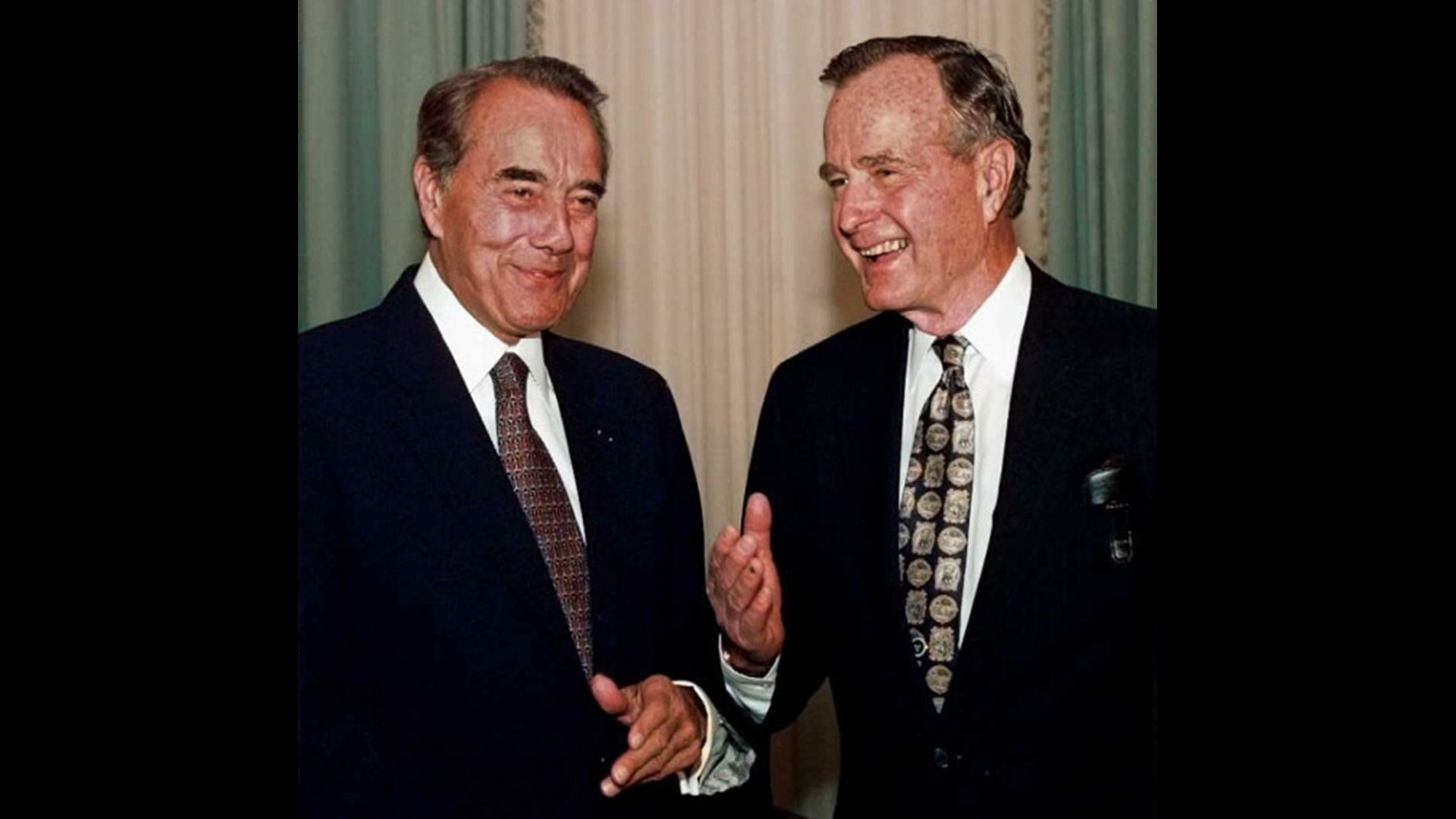 Greatest Generation: Frail Bob Dole salutes fellow hero Bush 41 | khou.com