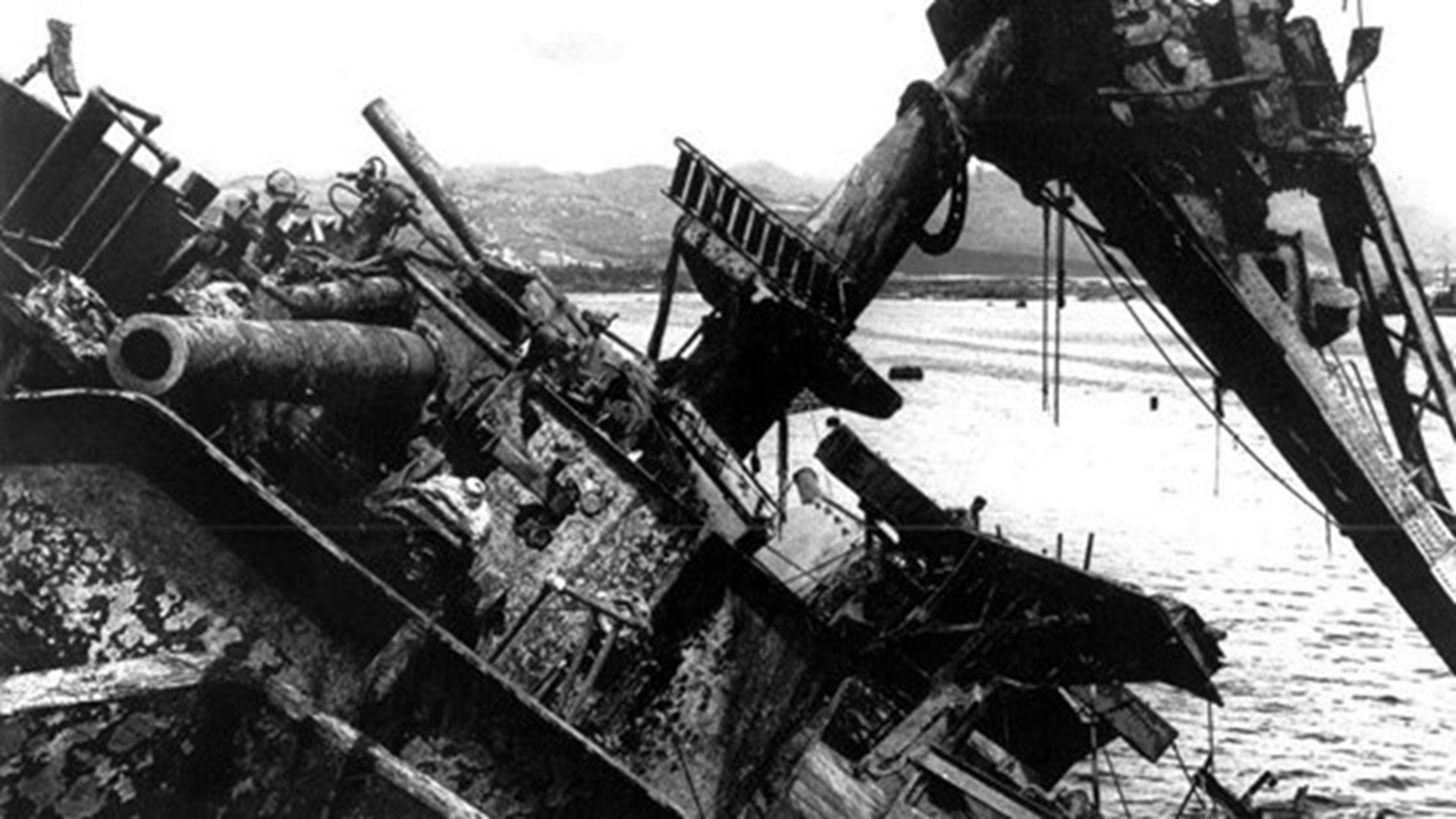 Remains of Pearl Harbor sailors return home after 77 years | khou.com