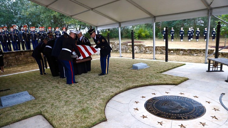President Bush's burial site opens to the public Saturday | khou.com