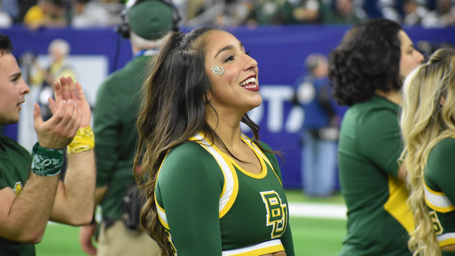 Photos: Baylor’s Cheerleaders, Dance Team & Marching Band at 2018 Texas ...