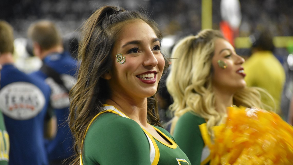 Photos: Baylor’s Cheerleaders, Dance Team & Marching Band at 2018 Texas ...