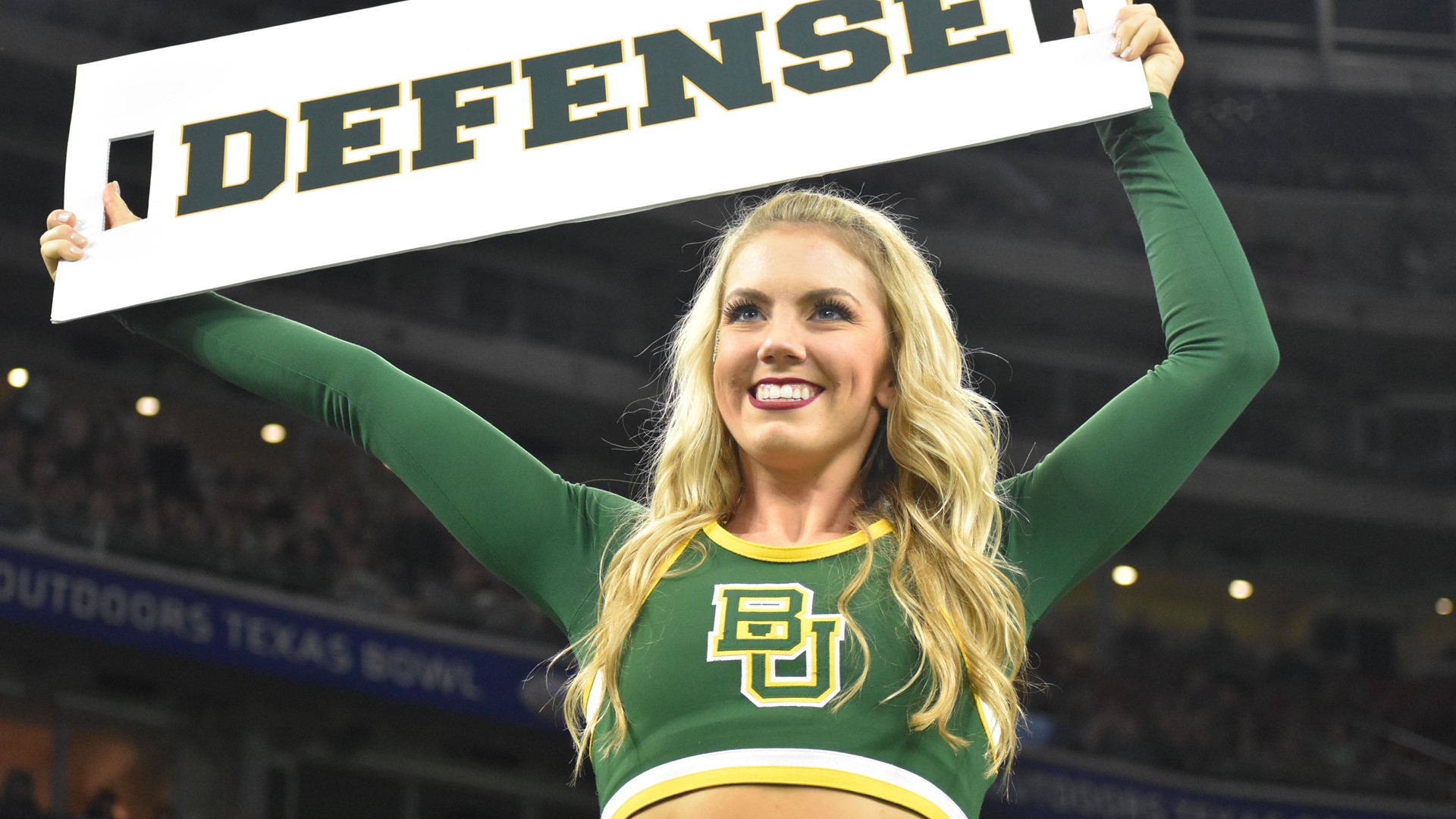 Photos: Baylor’s Cheerleaders, Dance Team & Marching Band at 2018 Texas ...