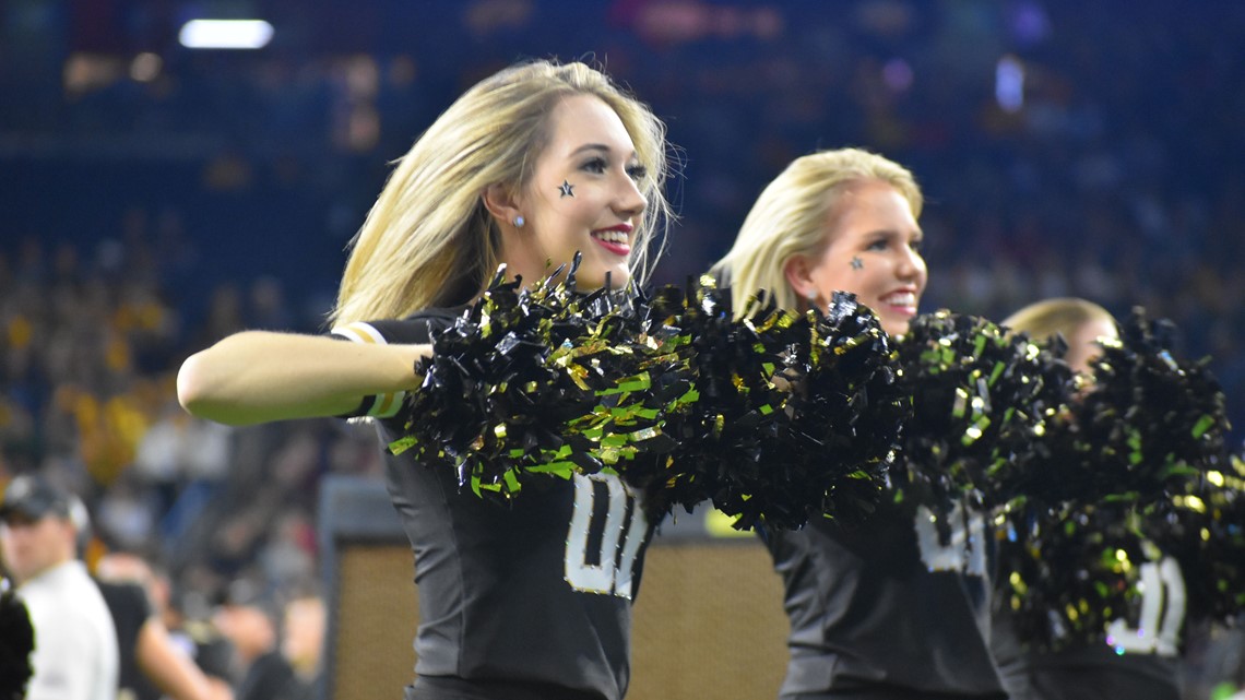 Photos: Vanderbilt’s Cheerleaders, Dance Team & Marching Band at 2018 ...