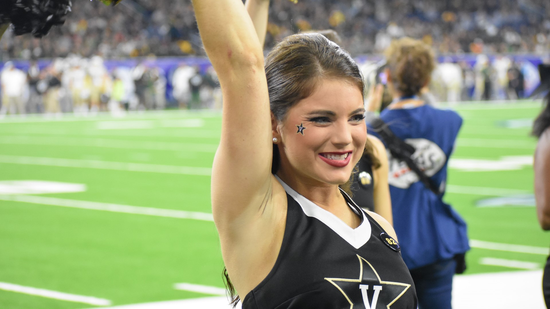 Photos: Vanderbilt’s Cheerleaders, Dance Team & Marching Band at 2018 ...