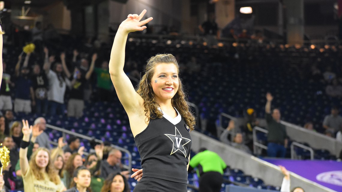 Photos: Vanderbilt’s Cheerleaders, Dance Team & Marching Band at 2018 ...