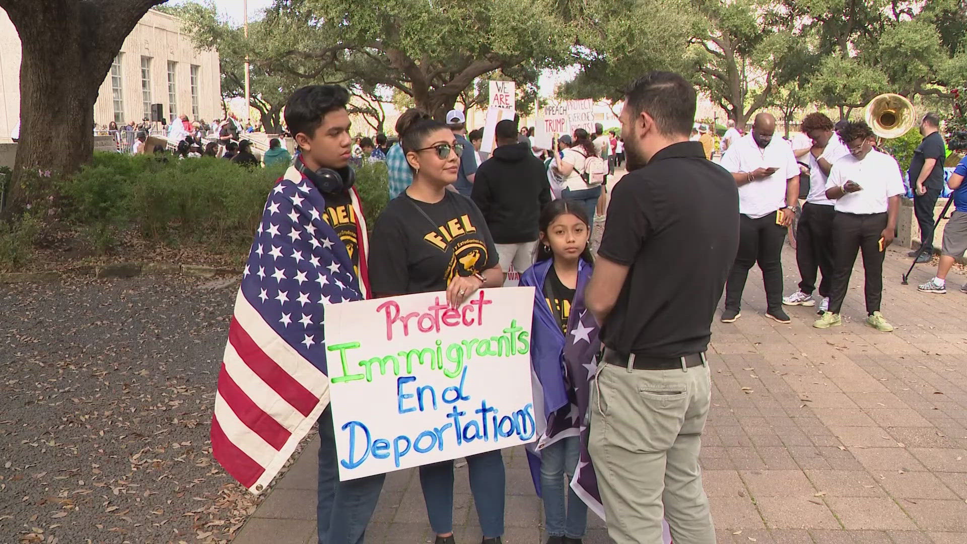 Houston leaders, groups protest against President Donald Trump | khou.com