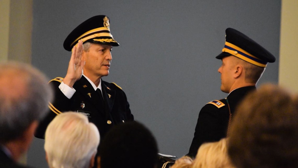 61-year-old Houston doctor joins the Army | khou.com