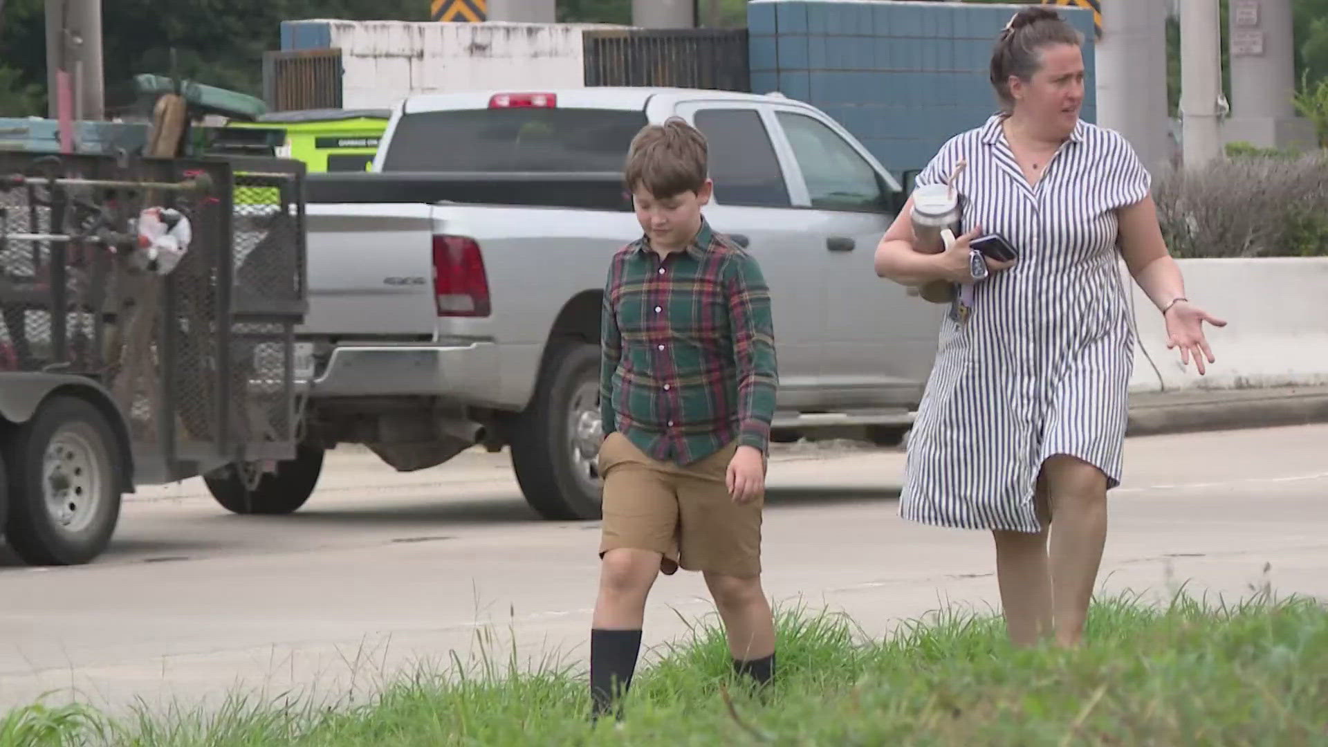 Map shows Houston ISD bus route on Beltway 8, middle school mom says ...