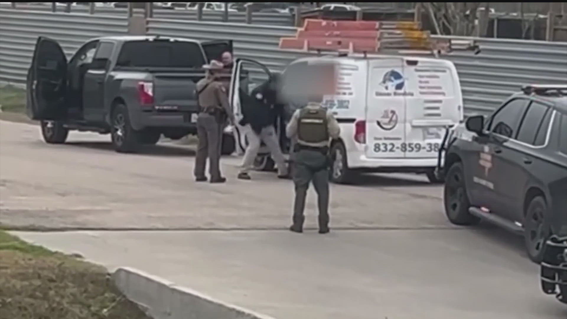 Texas authorities move in on Colony Ridge | khou.com