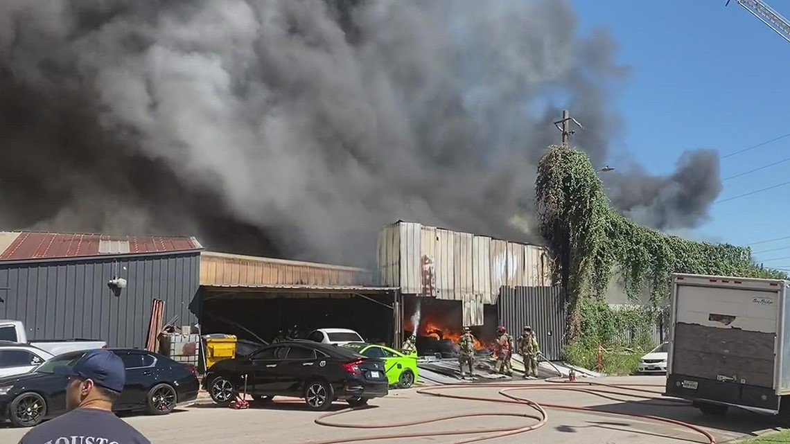 Houston firefighters battle huge fire at business off Southwest Freeway ...