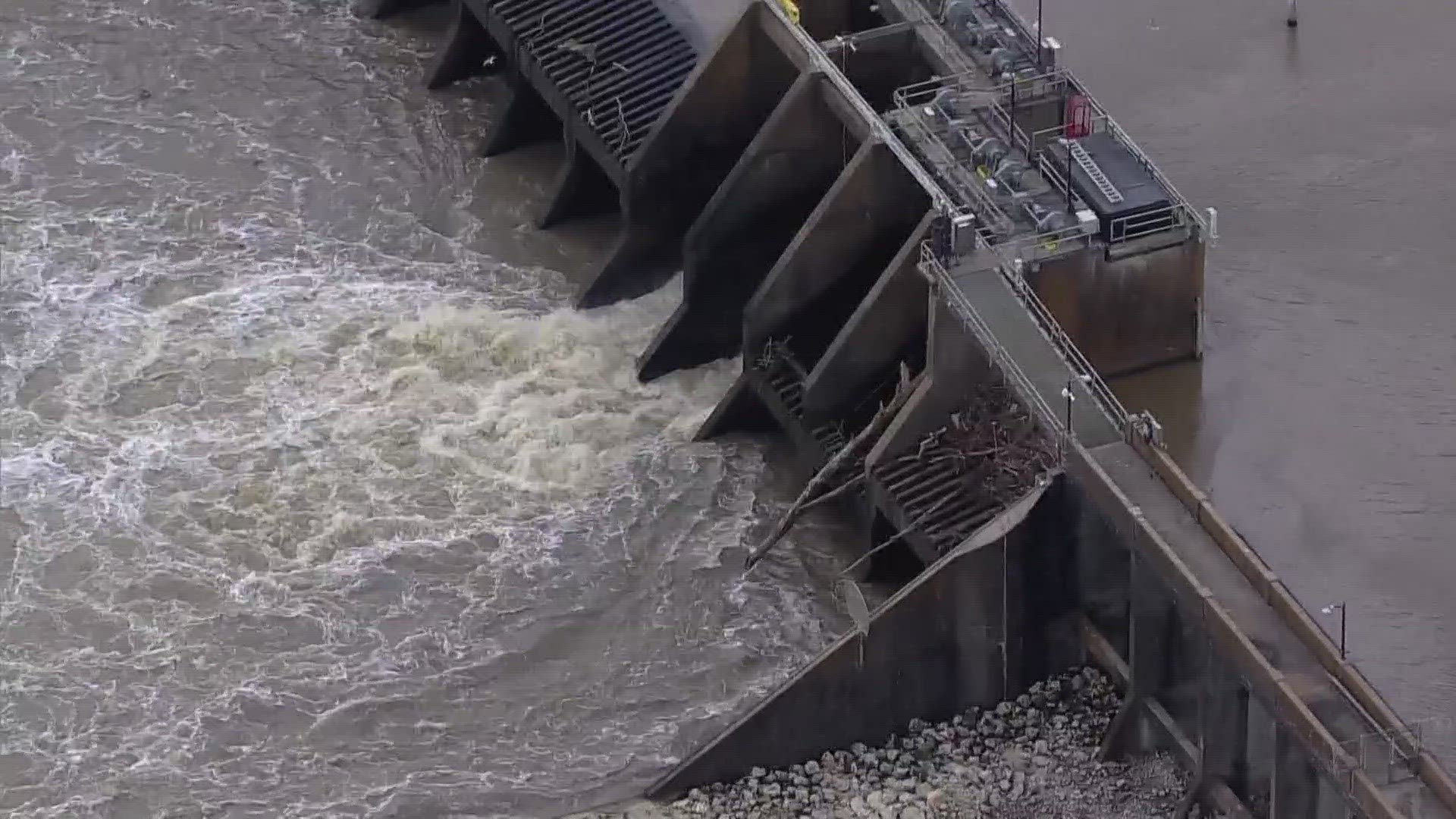 DNA for dog poop: Is Austin HOA going too far? | khou.com