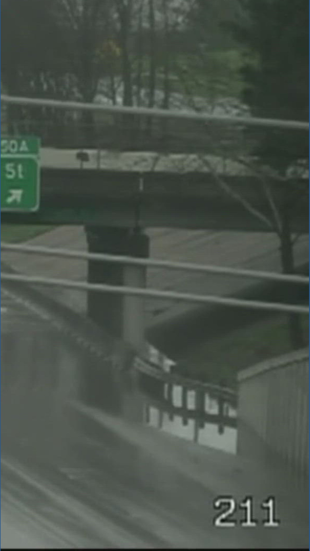 Drivers splash through high water on North Freeway and other trouble ...