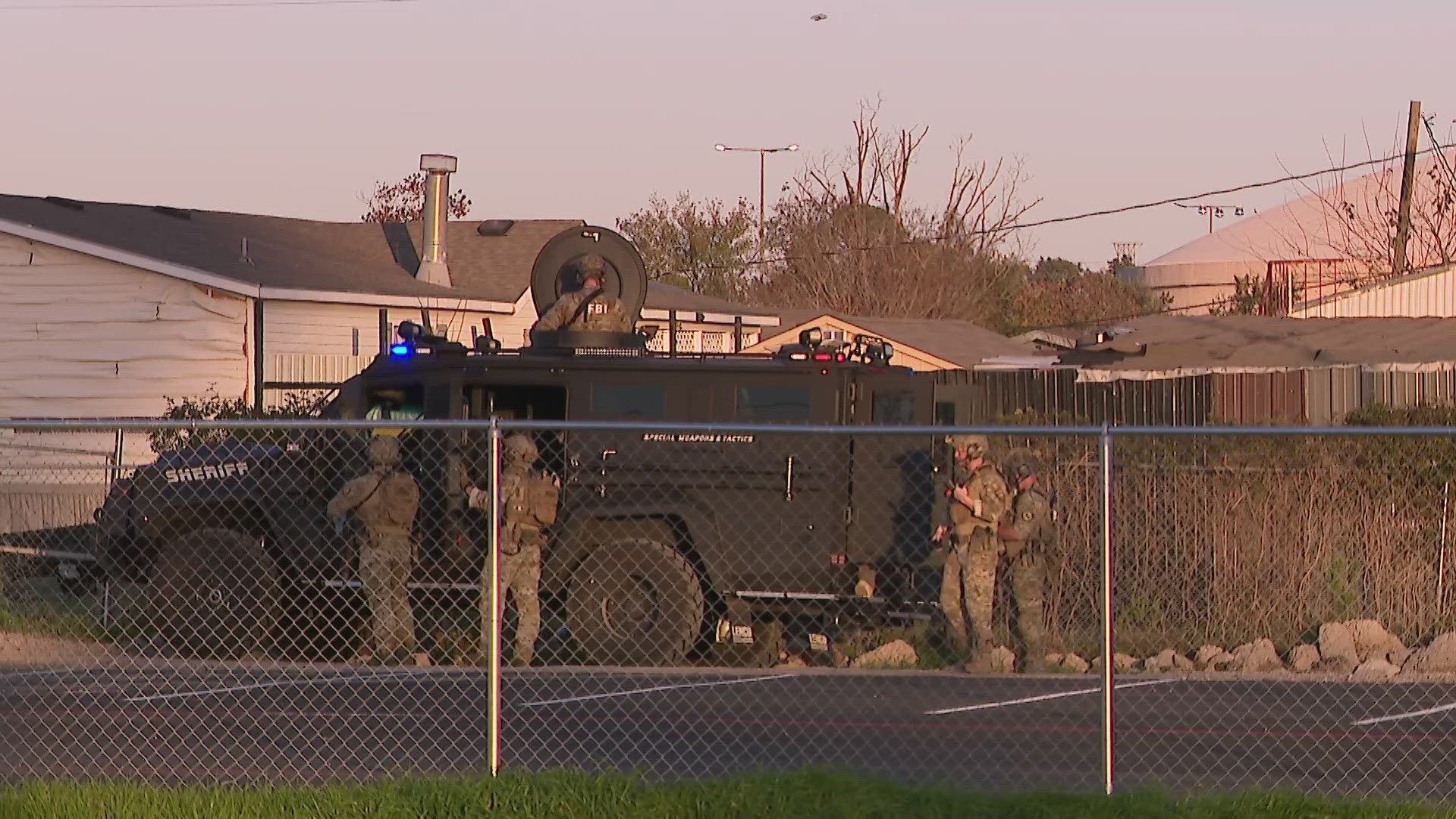 Local, federal law enforcement descend on north Harris County home ...