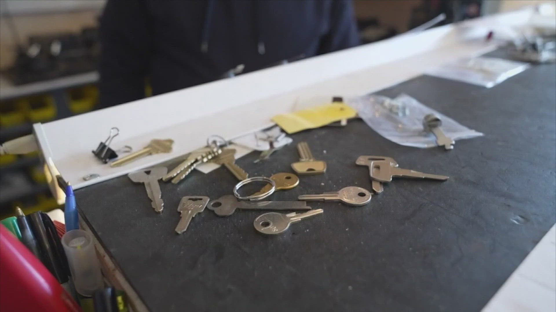 Locksmith scam warning: What one woman was charged after a lockout ...