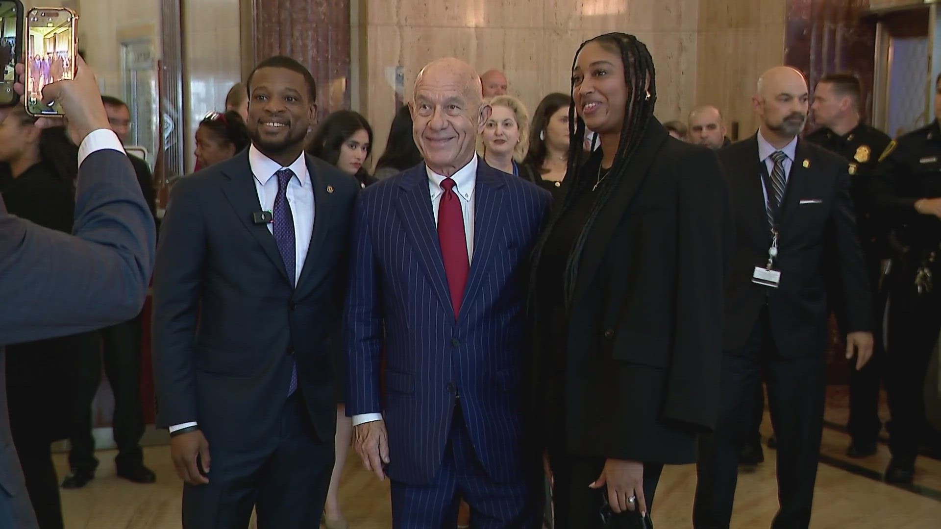 Mayor John Whitmire holds meet and greet with Houston residents | khou.com