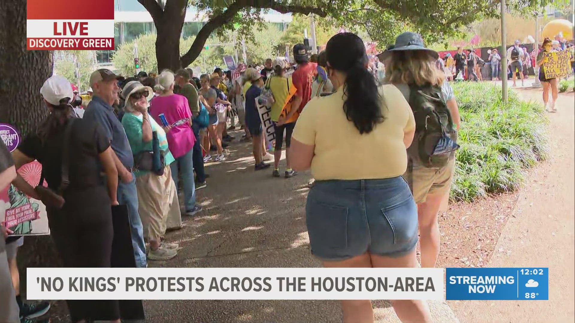 ‘No Kings’ Houston: Protest scenes, speeches, and live coverage | khou.com