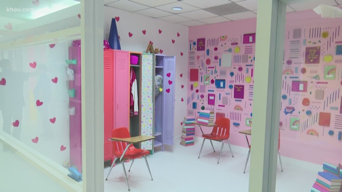 FOMO Factory is the perfect place to capture 90s nostalgia | khou.com