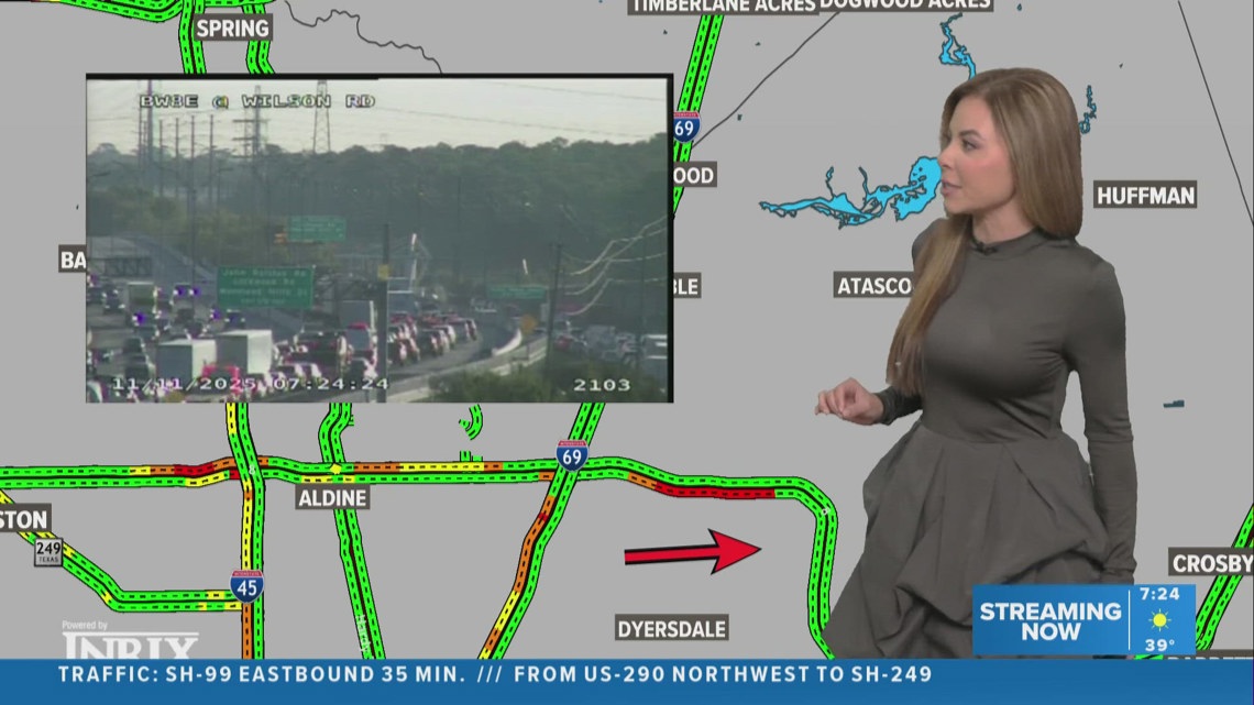 Deadly wreck shuts down North Beltway eastbound at John Ralston | khou.com