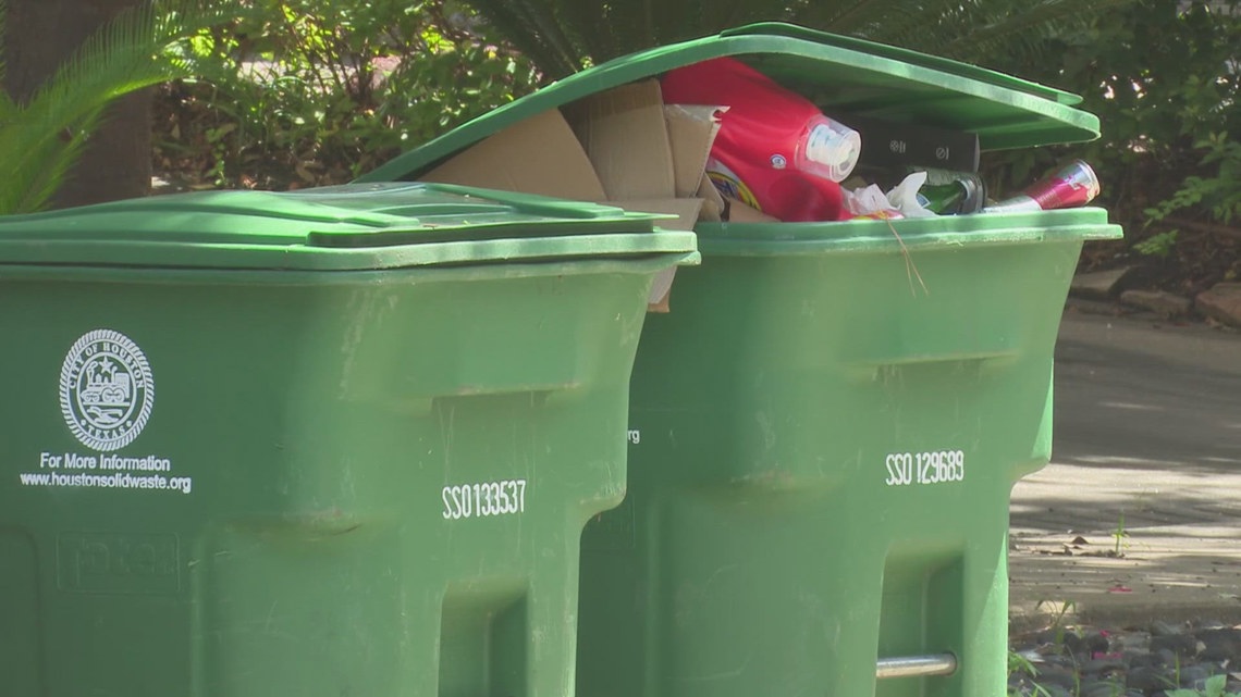 As recycling collection woes continue, some city leaders consider ...