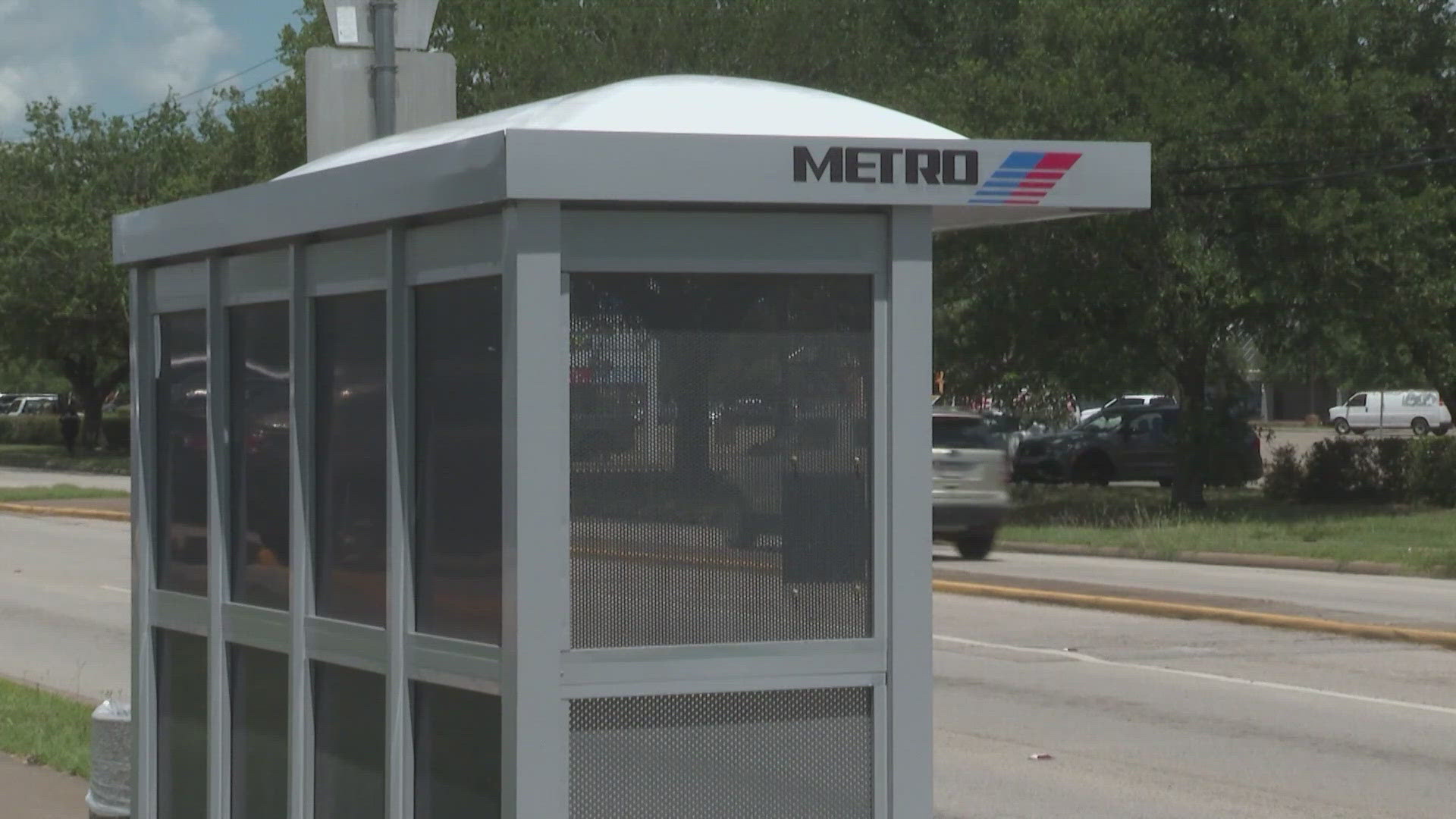 Houston METRO tests new cooler bus shelters | khou.com