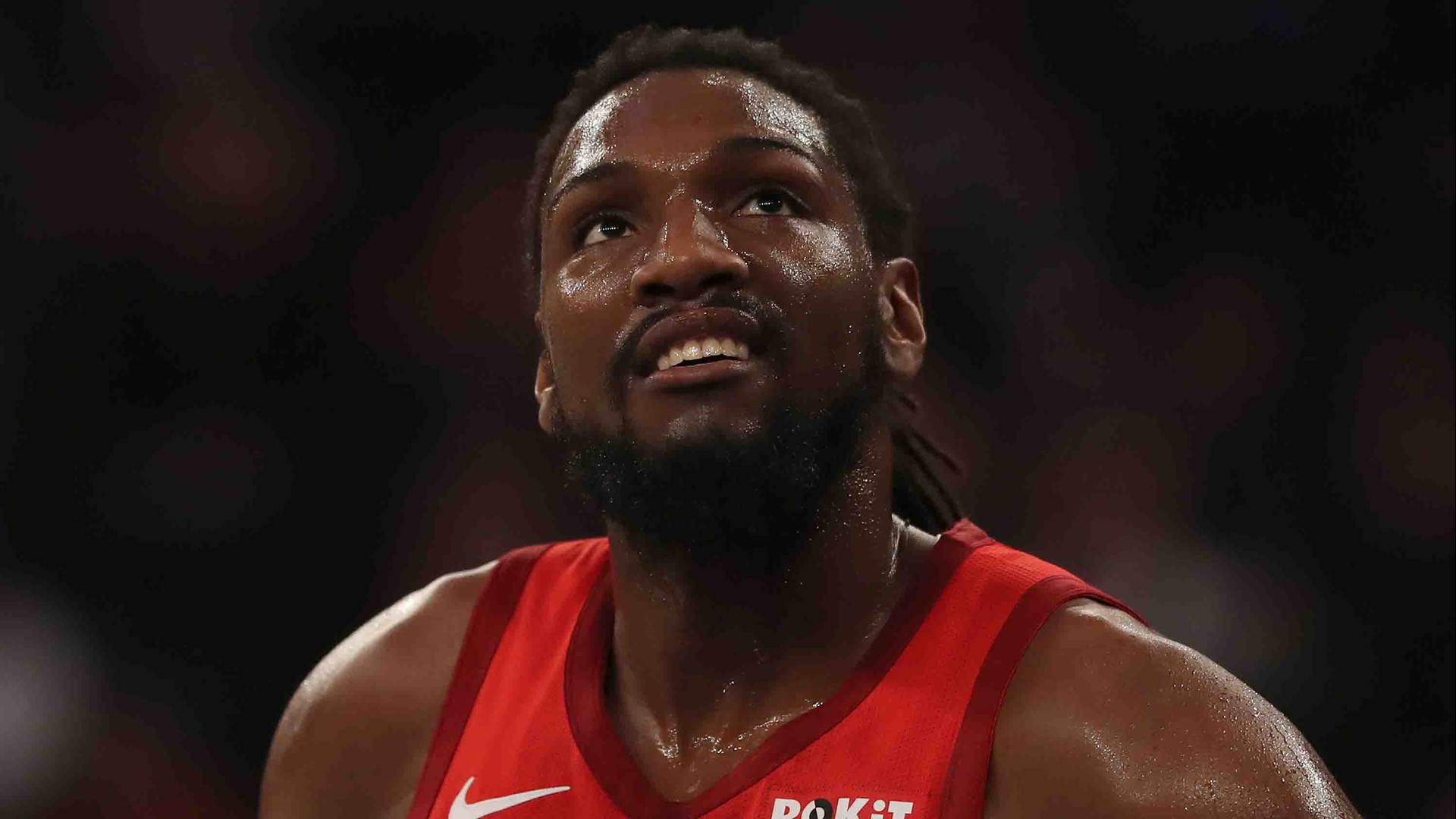 Harden scores 35 in Rockets' 121-119 win over Raptors | khou.com