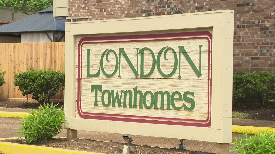 London Townhomes residents voice HOA frustrations | khou.com