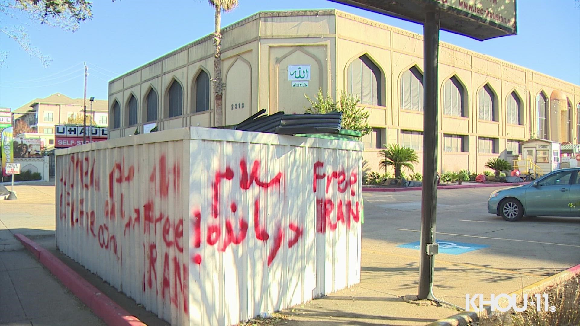 Houston Mosque smeared with red paint, video shows | khou.com