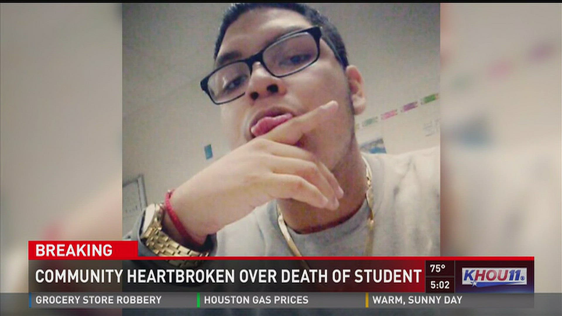 Students, faculty at Chavez High School mourn tragic death of Javier ...