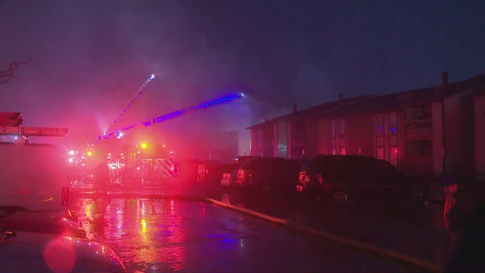 Houston apartment fire: Several units destroyed early Tuesday morning ...