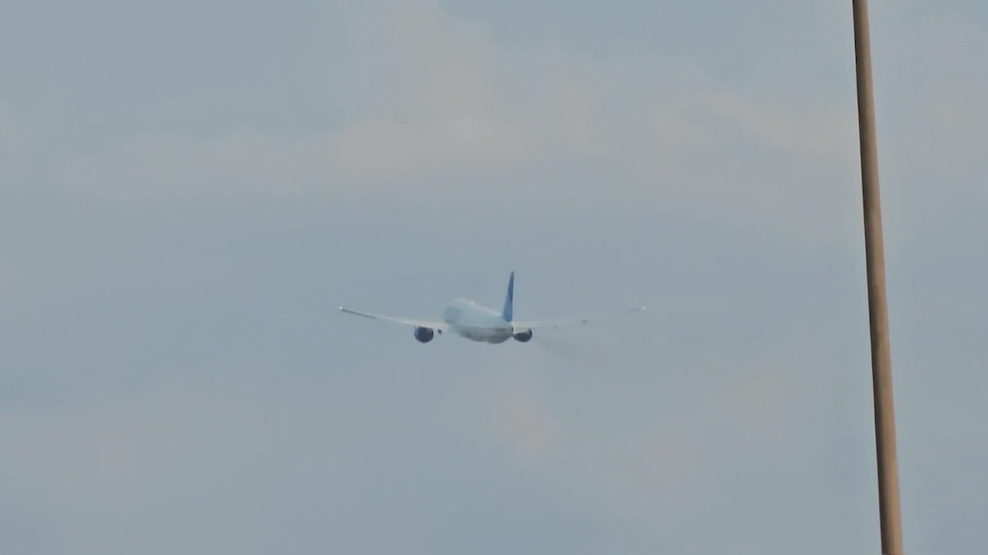 George Bush Airport Delays: 38-Minute Inbound Waits on Oct. 9, 2025 | khou.com