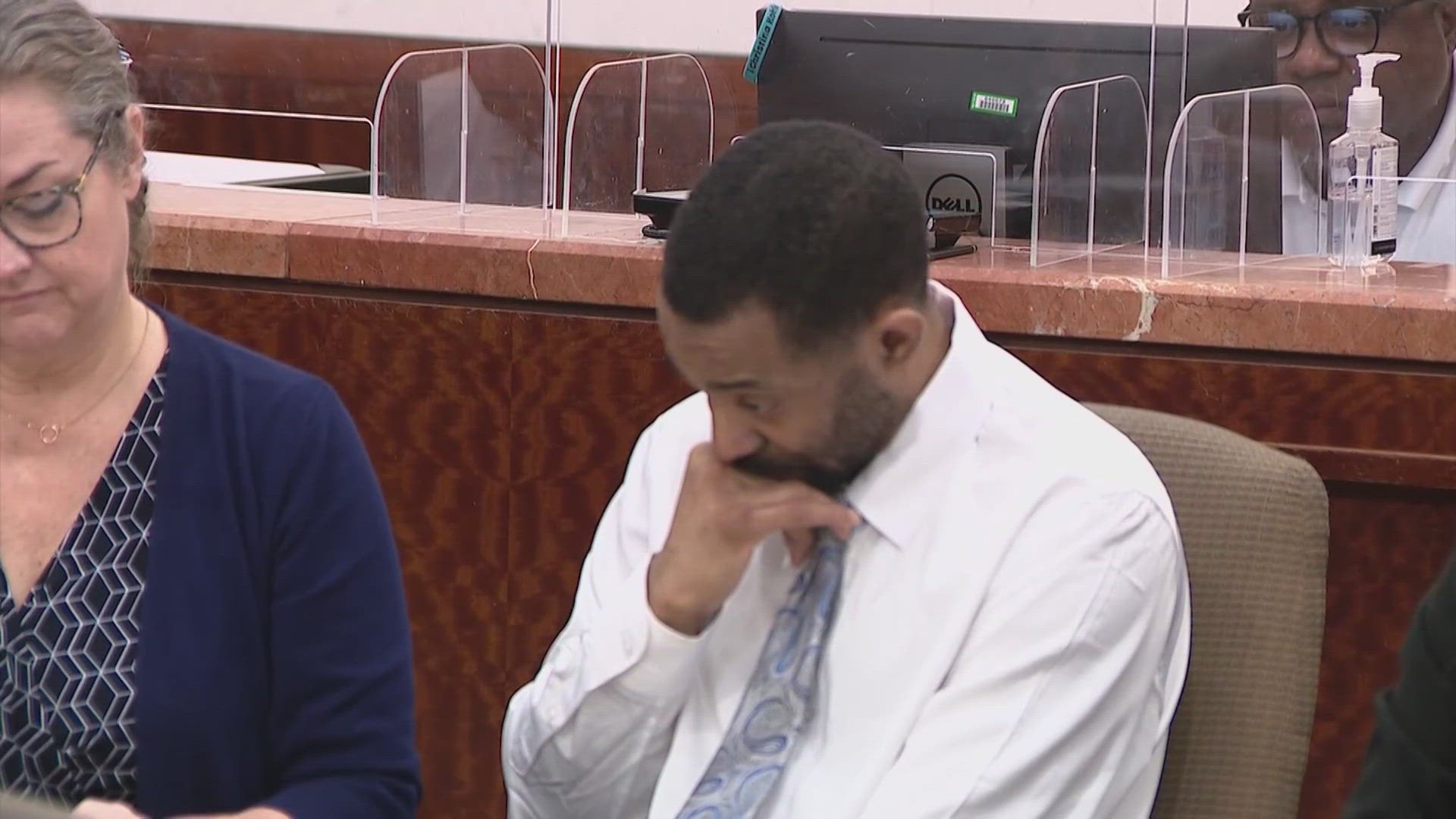 Tony Earls found guilty of manslaughter | khou.com